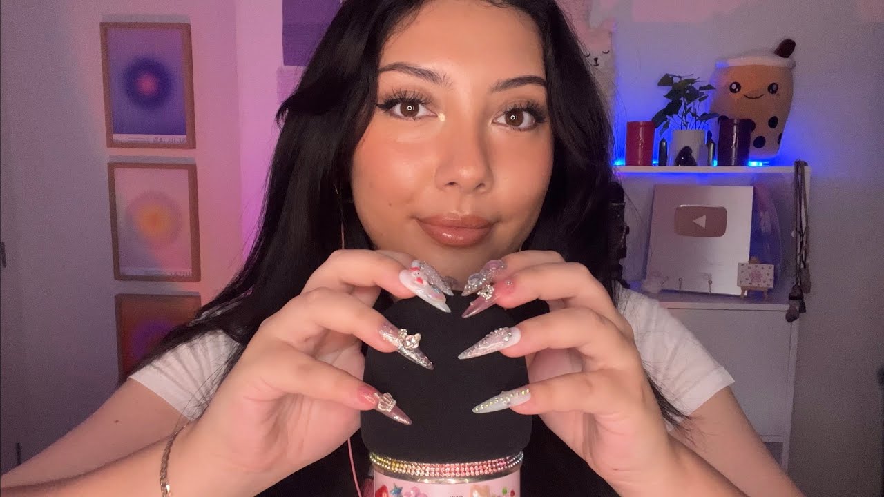 ASMR tapping on the mic, camera brushing, follow the light💡 💘 ...