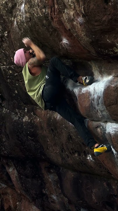 Movimiento Arroita (7c V9) - Sector Arrastradero, Albarracín - Youtube