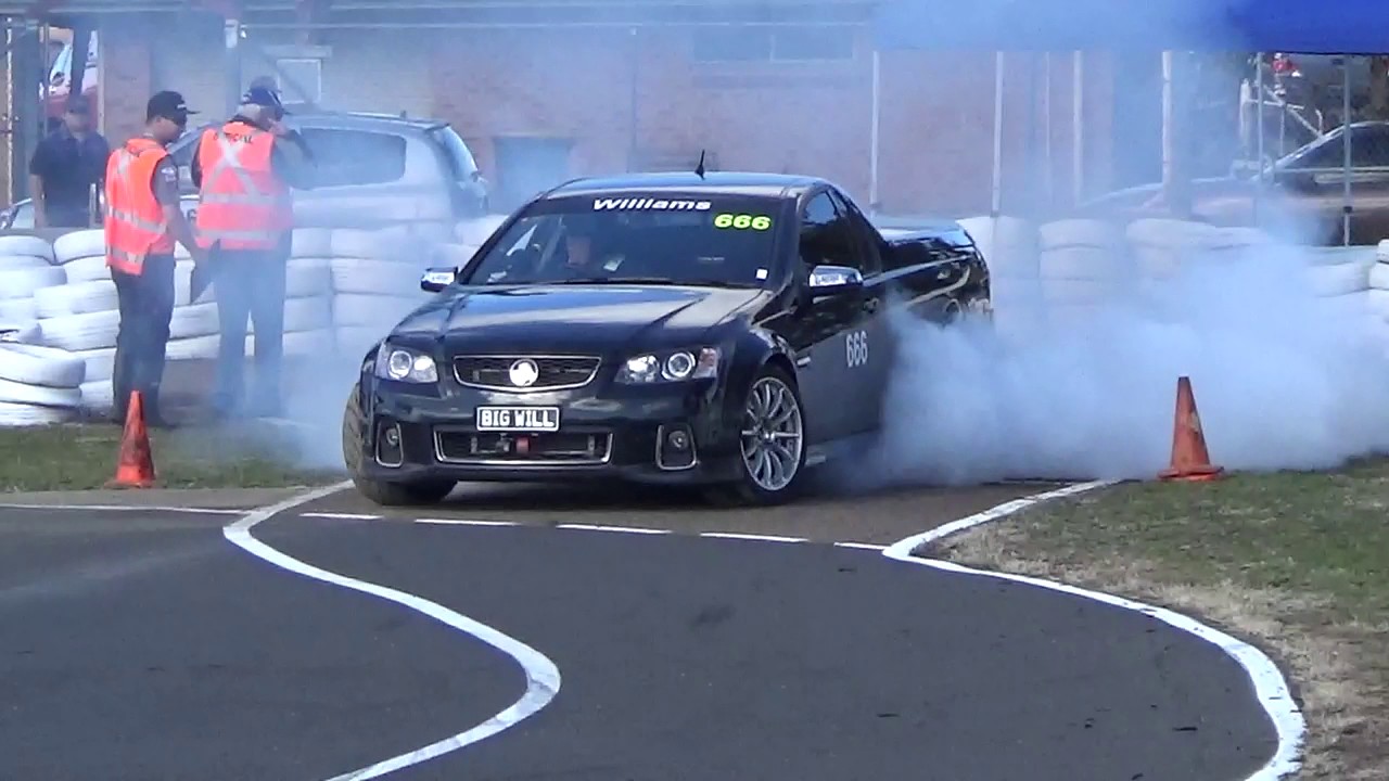 Skid Pig - YouTube