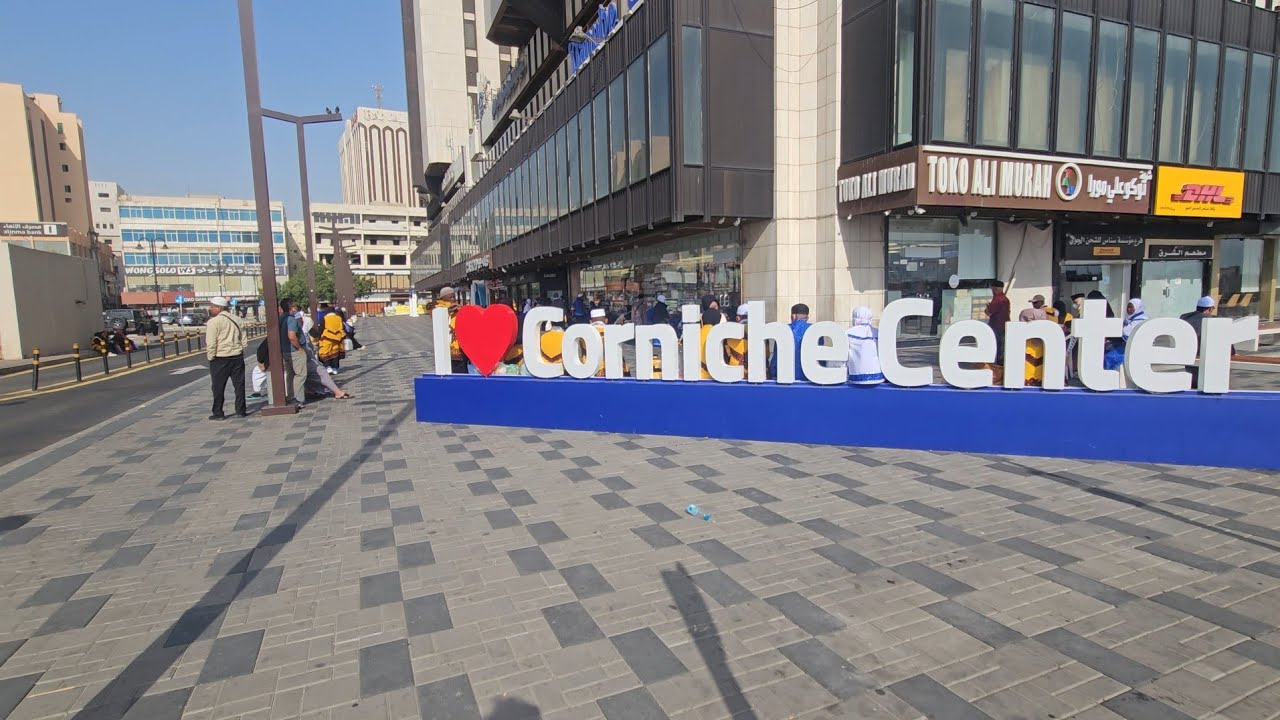 SUASANA CORNICHE AL'BALAD JEDDAH SAUDI ARABIA HARI INI... - YouTube