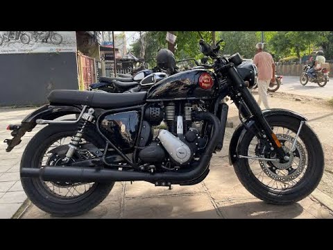 BSA GOLDSTAR 650 SHADOW BLACK PRICE, SPECIFICATIONS - YouTube