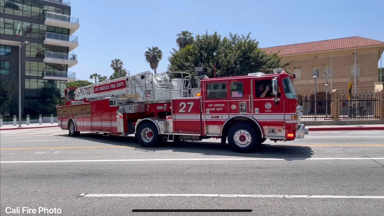 LAFD Light Force 27 Responding - YouTube