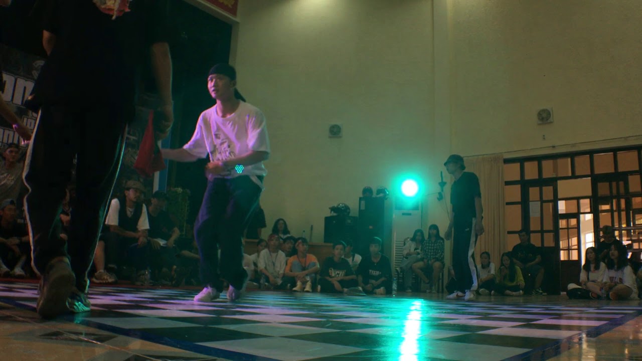 Combat crew : prelim - YouTube