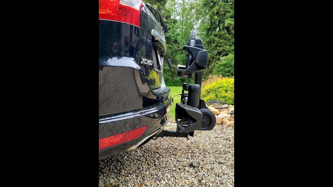 Thule T2 XTB Pro fat bike rack on a 2015 Volvo XC60, Tilt-Away feature ...