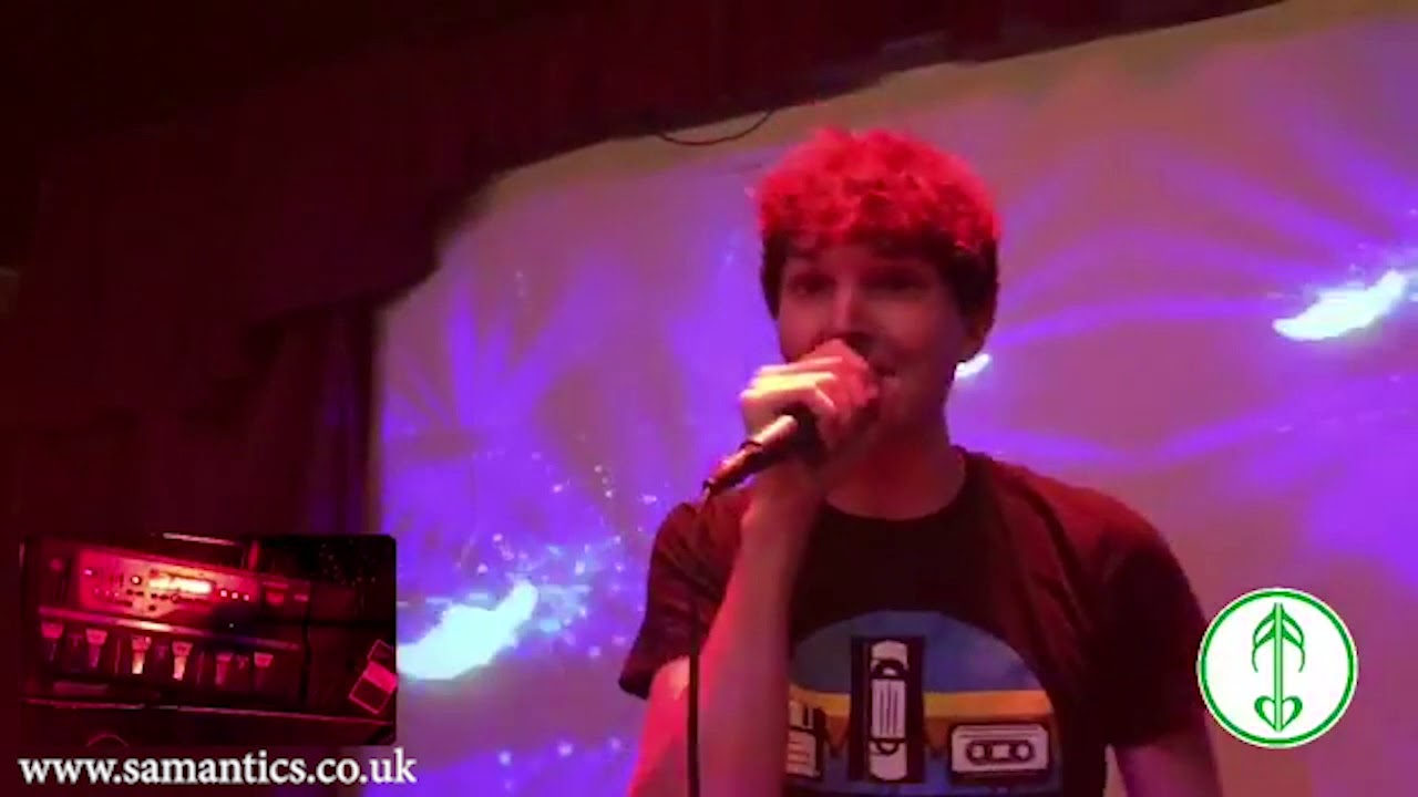 Samantics Live - Banjo Playing Eminem Wannabe - YouTube