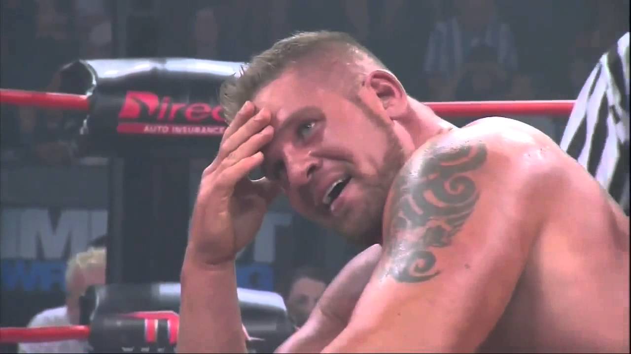 Crimson vs Matt Morgan Turning Point - YouTube