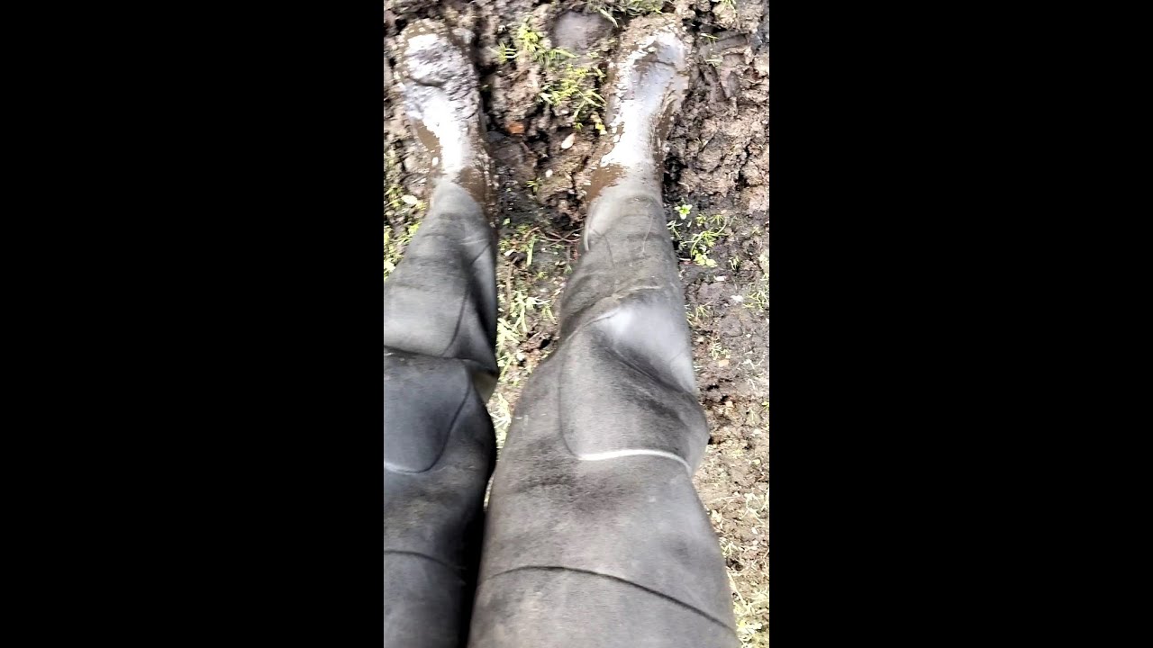 Waders in mud 6 - YouTube