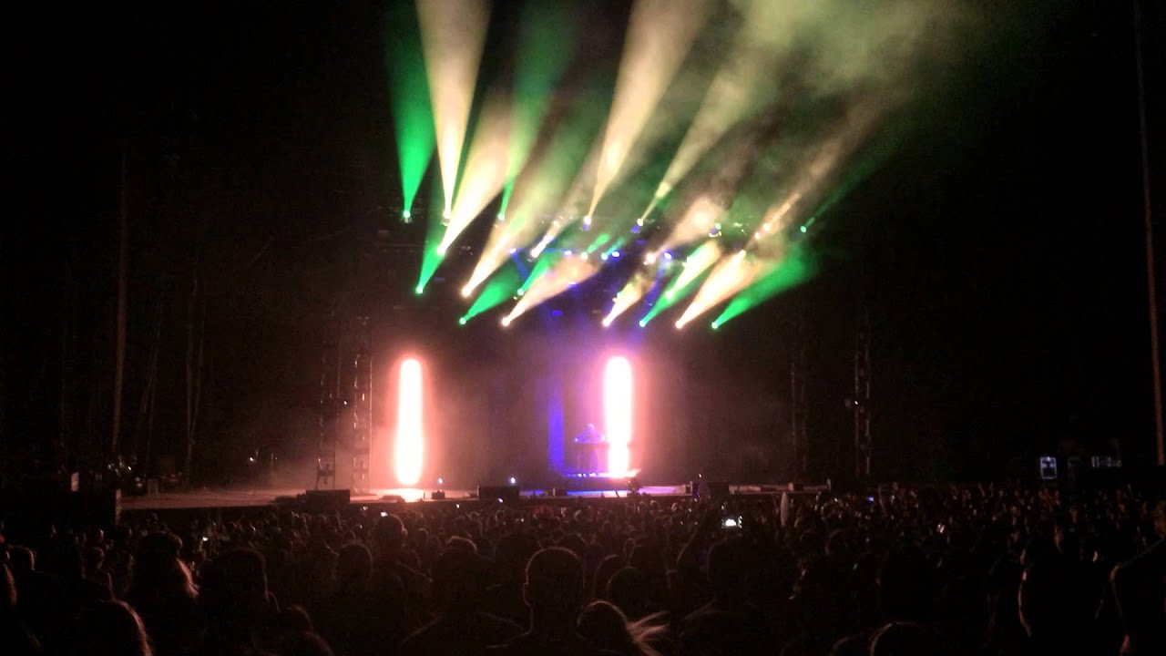 Kaskade Automatic Tour 2015 - Sleep Train Amphitheater - Oct 2, 2015 ...