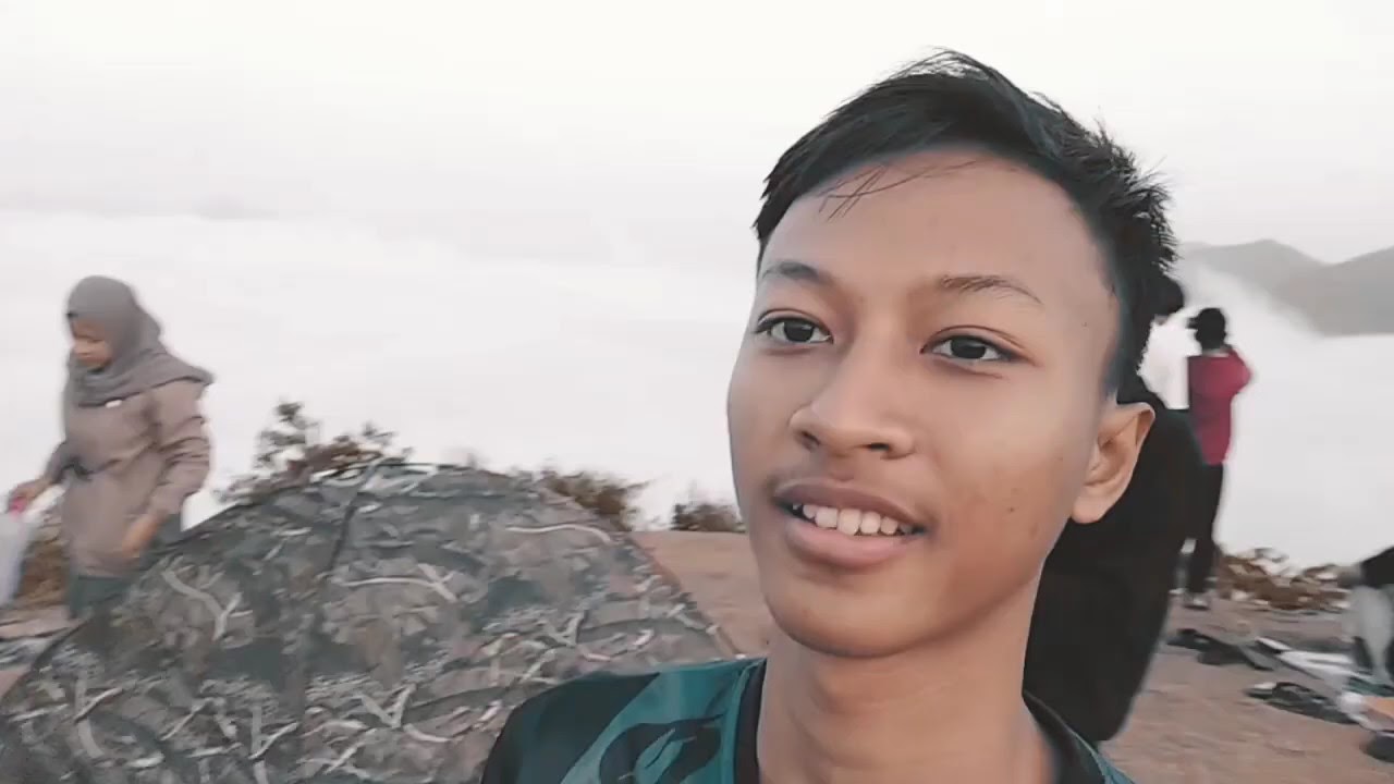 VLOG 1|| PENDAKIAN BUKIT BANDA KARANGSAMBUNG KEBUMEN - YouTube