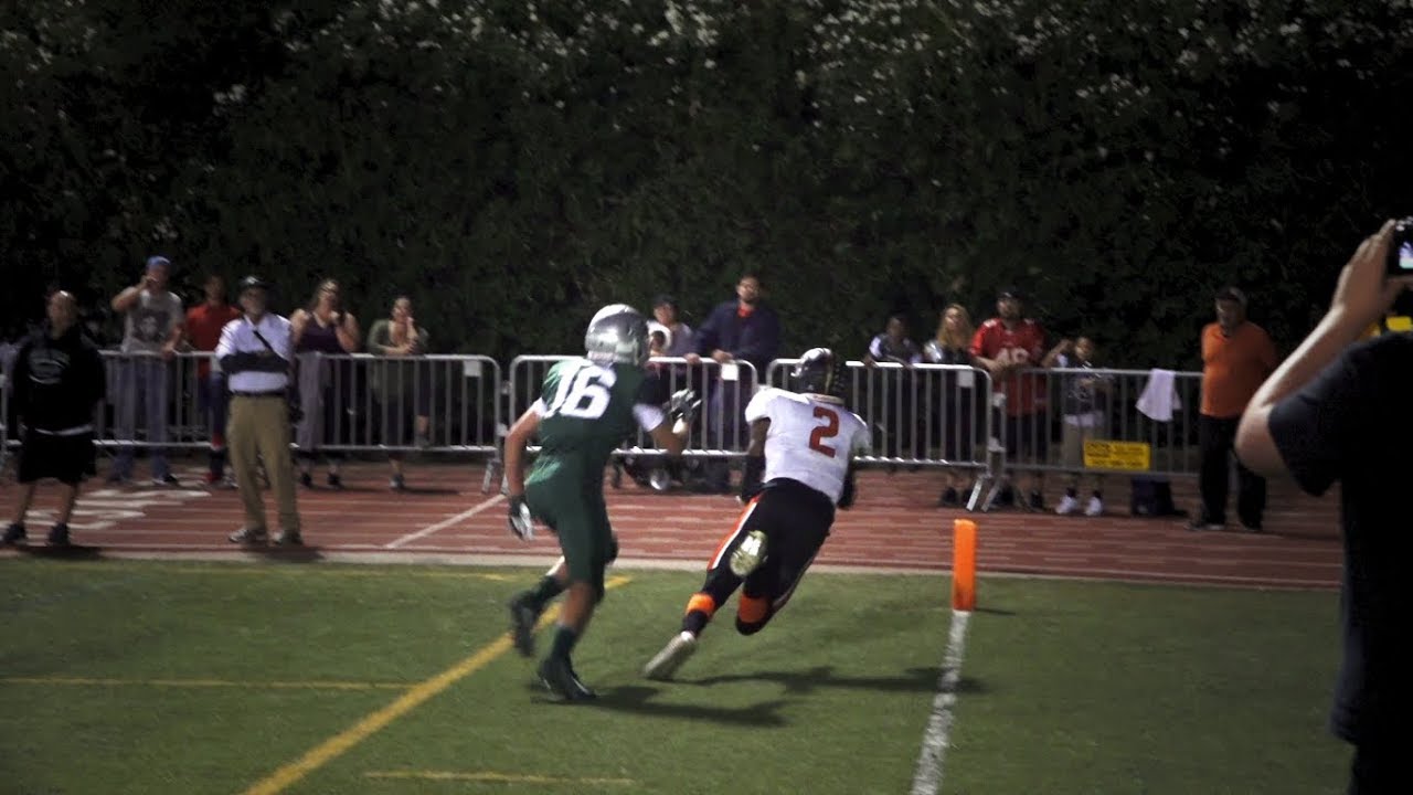 Jeremiah Hunter TD Catch vs De La Salle RULED OUT OF BOUNDS - YouTube
