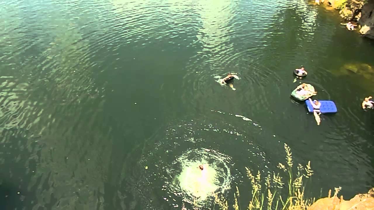 Cliff jumping @ The Off Sets Missouri - YouTube
