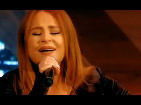 كارول_سماحه تغني اسباني مع هشام حداد اغنية amor mio