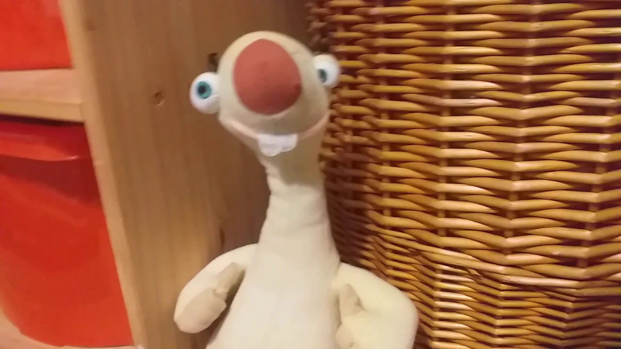 Donkey Watches The Universal Logo - YouTube