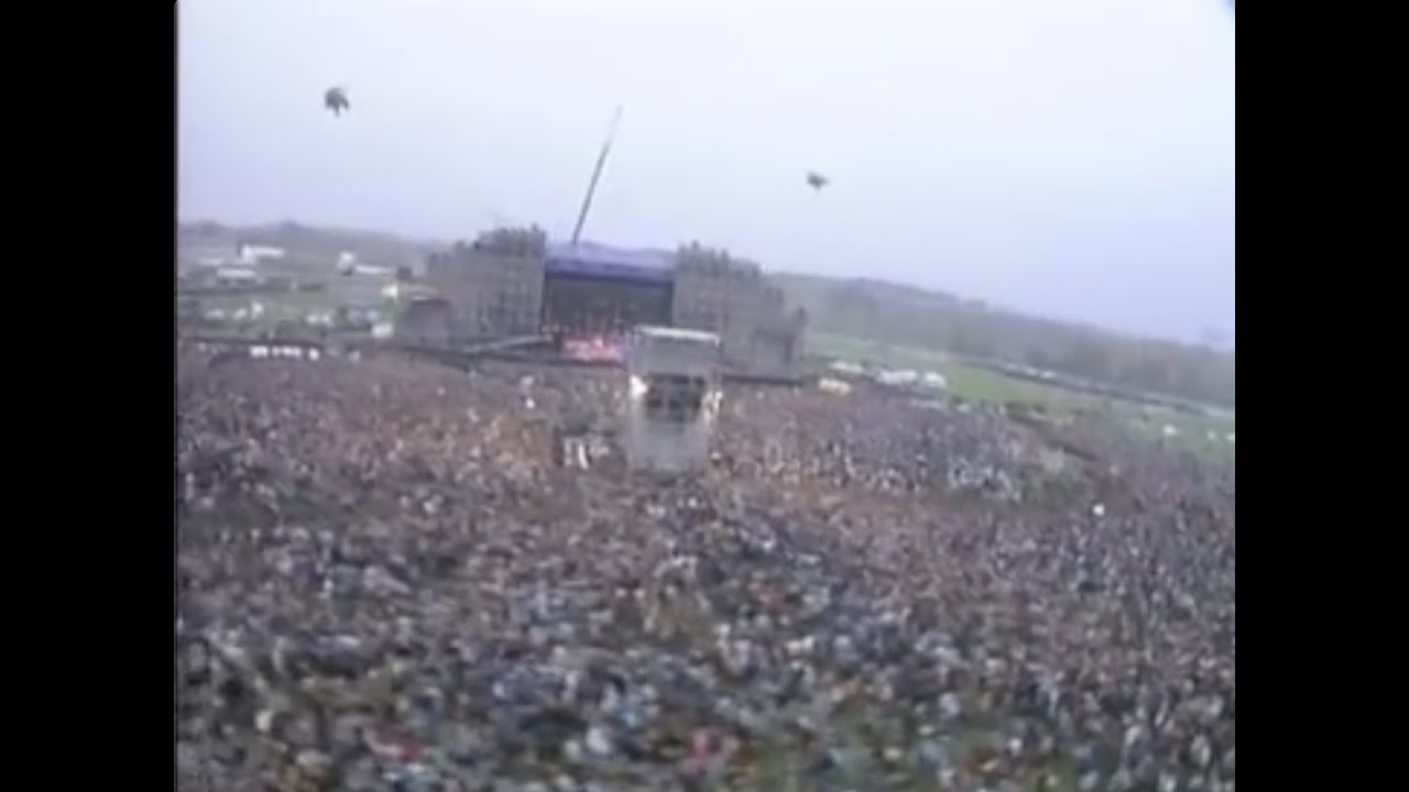 Monsters of Rock Moscow Intro - YouTube