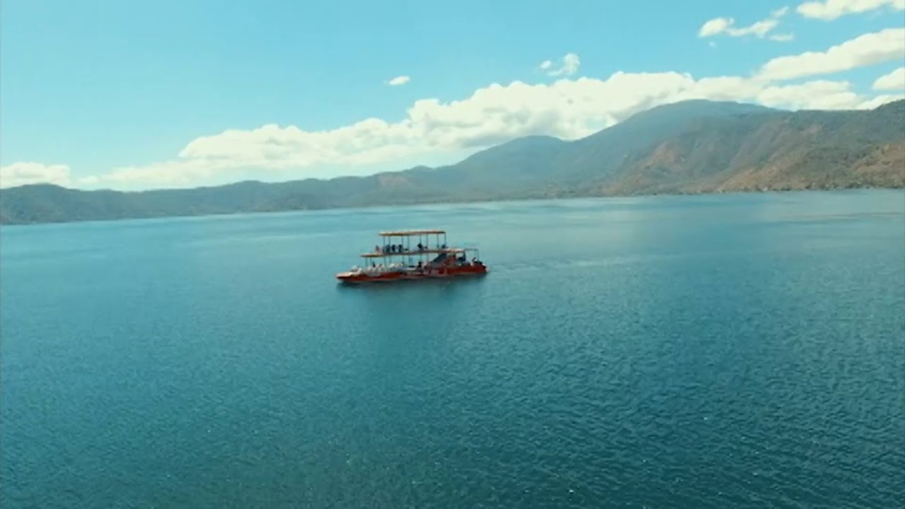 Olores y Sabores - Crucero del lago de Coatepeque - YouTube