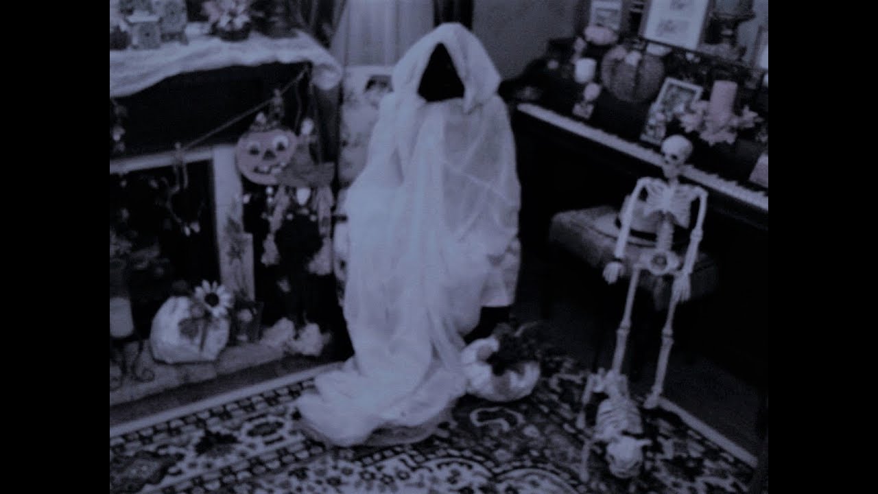How to make your own Fabric Ghost/Spirit for Halloween - YouTube