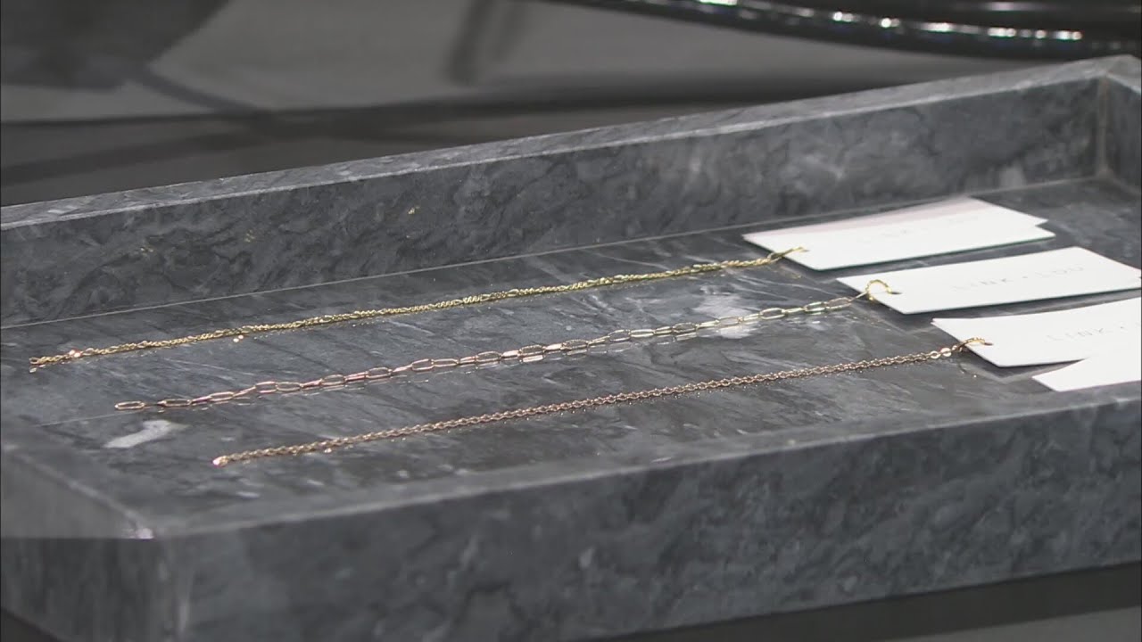 Getting Linked with Link x Lou - YouTube