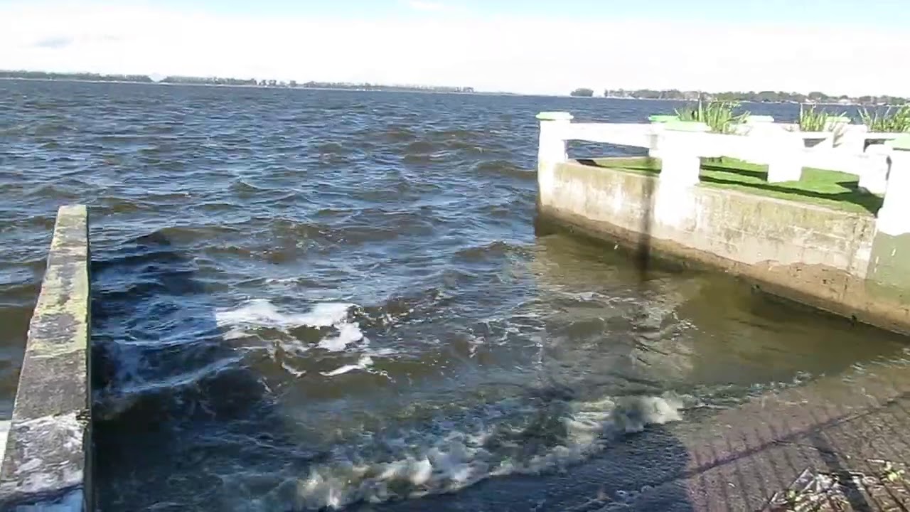 LAGUNA DE MONTE - YouTube