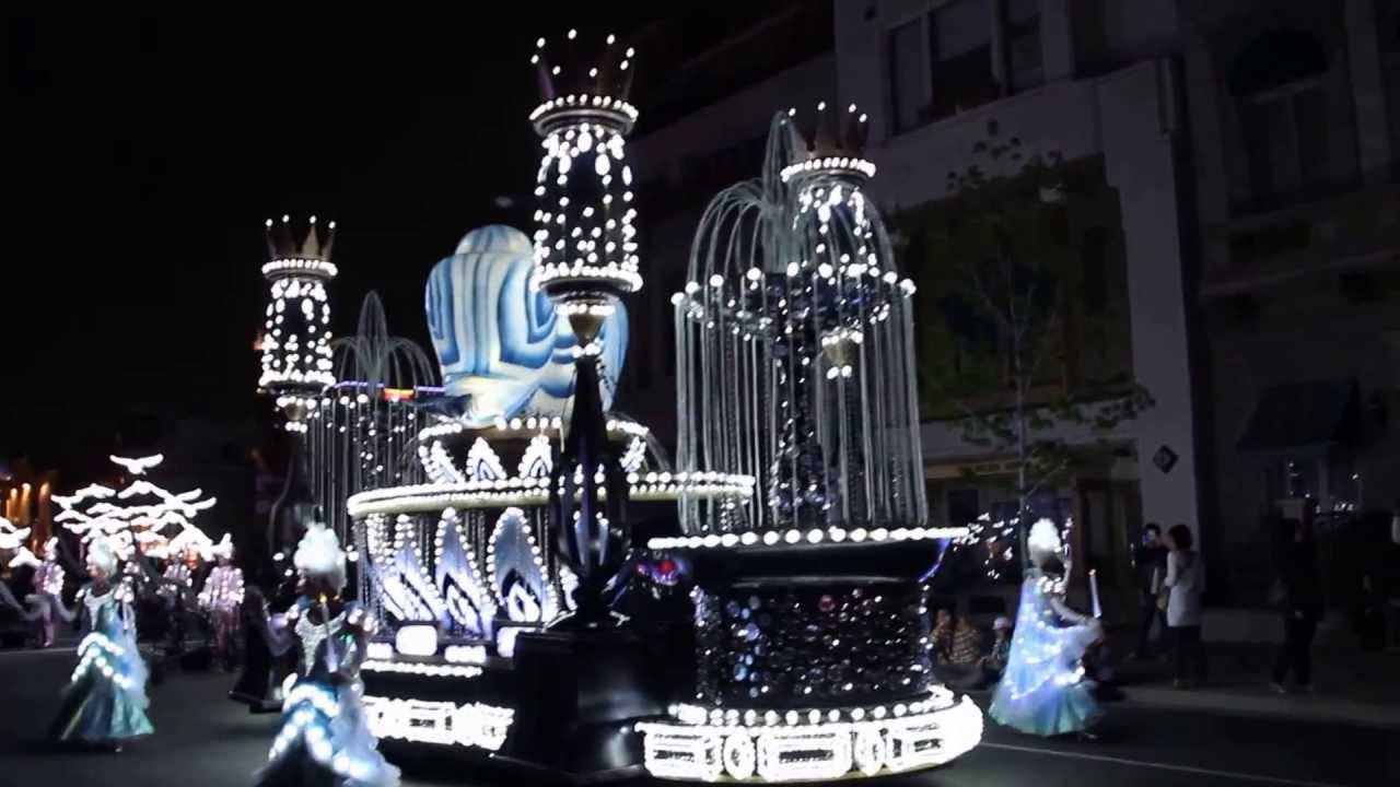 Universal Studios Japan USJ The Magical StarLight Parade Part 2 - YouTube