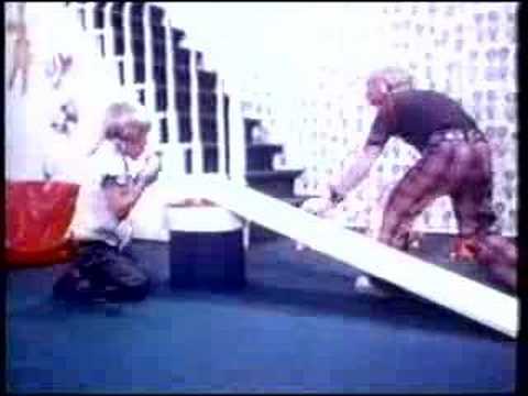 CLASSIC TV COMMERCIAL - 1970s - SLINKY #8 - YouTube