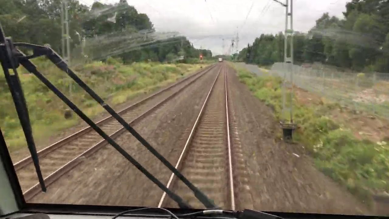 Speed comparison, swedish freight train and SJ high speed train - YouTube