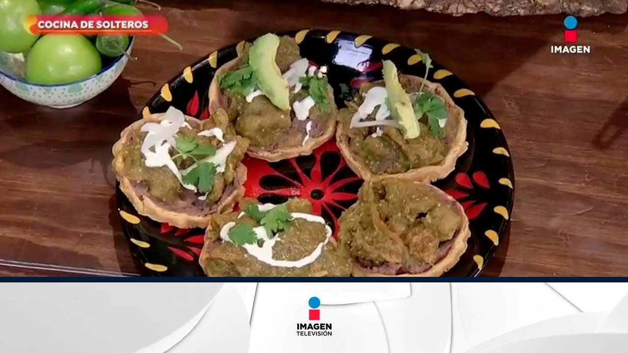 Cocina de solteros: sopes de chicharrón en salsa verde | Sale el Sol ...