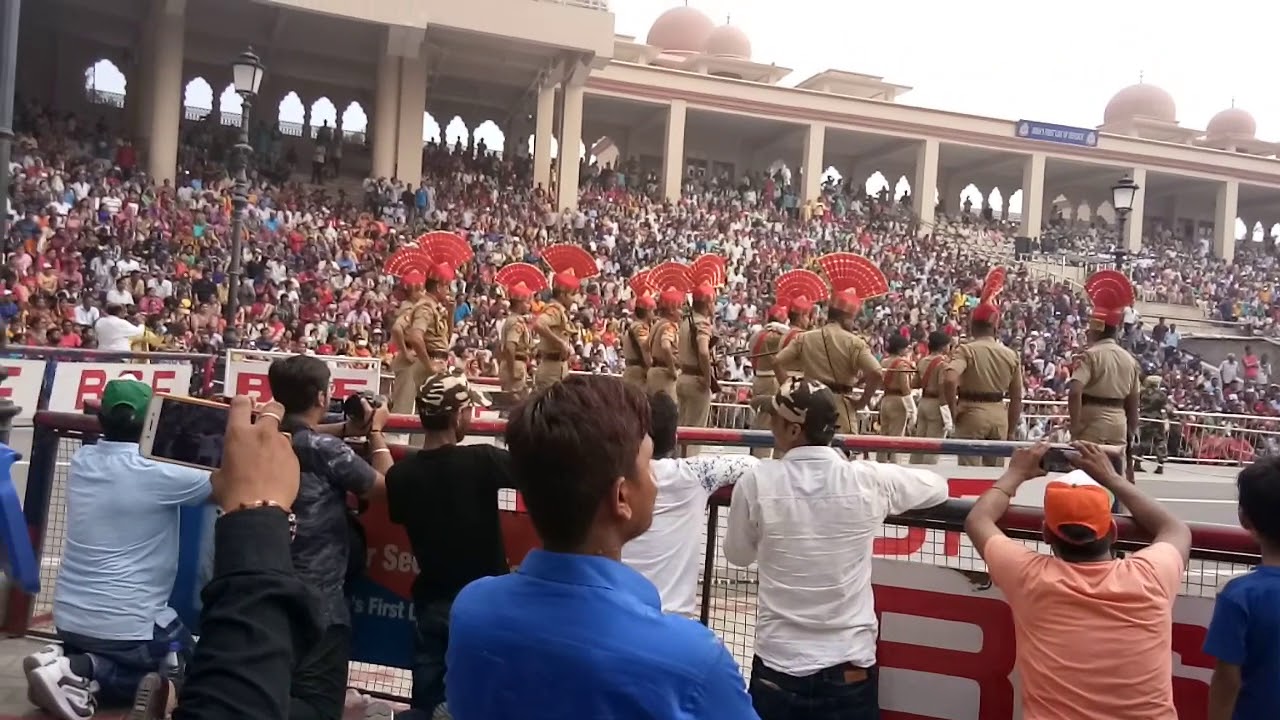 Bagha border ceremony - YouTube
