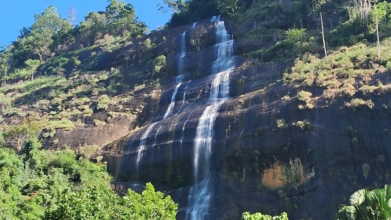 Kegalla to Dolosbage road trip ⛰️⛰️ #travel #nature #mountains # ...