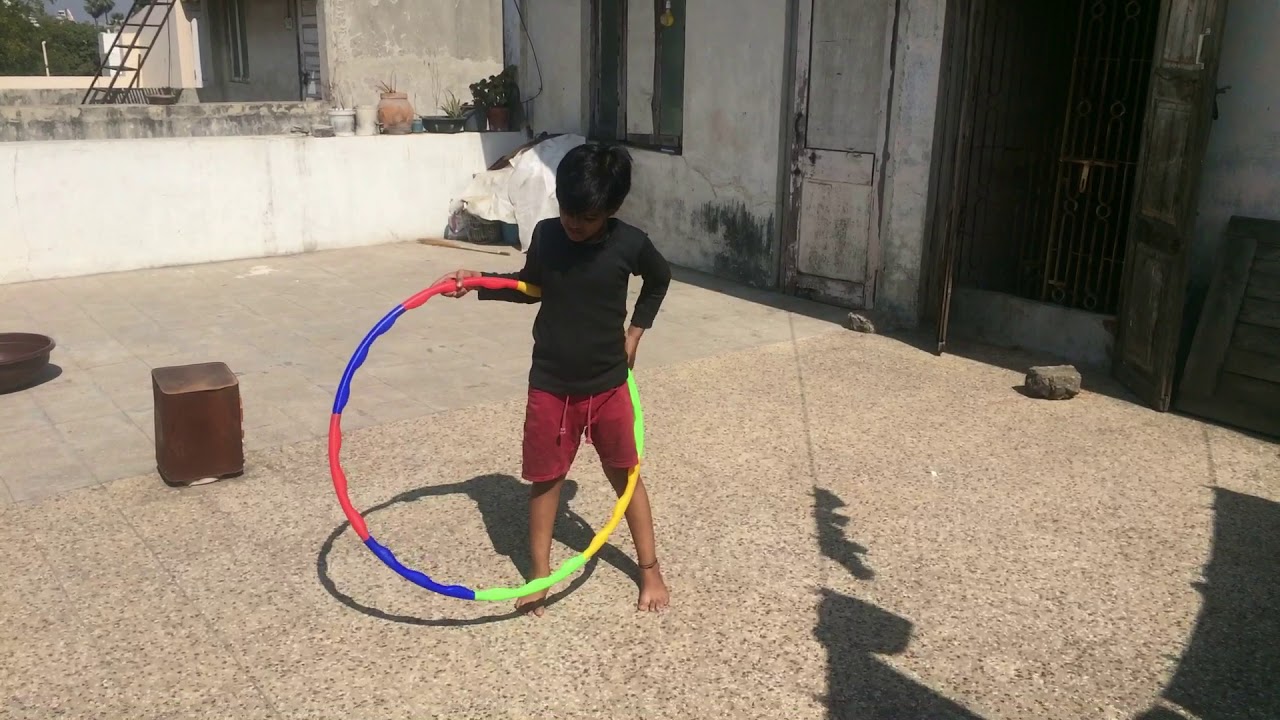 How to play with hula hoop ring - YouTube