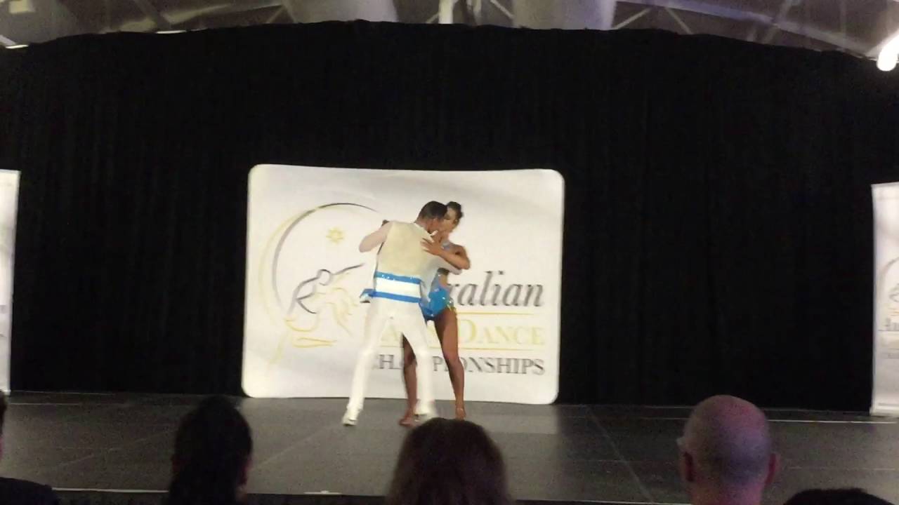 Csaba and Angela "CsabAnge" new bachata routine at the Australian Latin ...