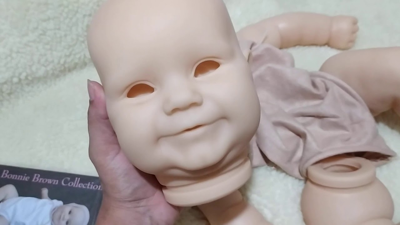 Kit Reborn Maddie características - YouTube