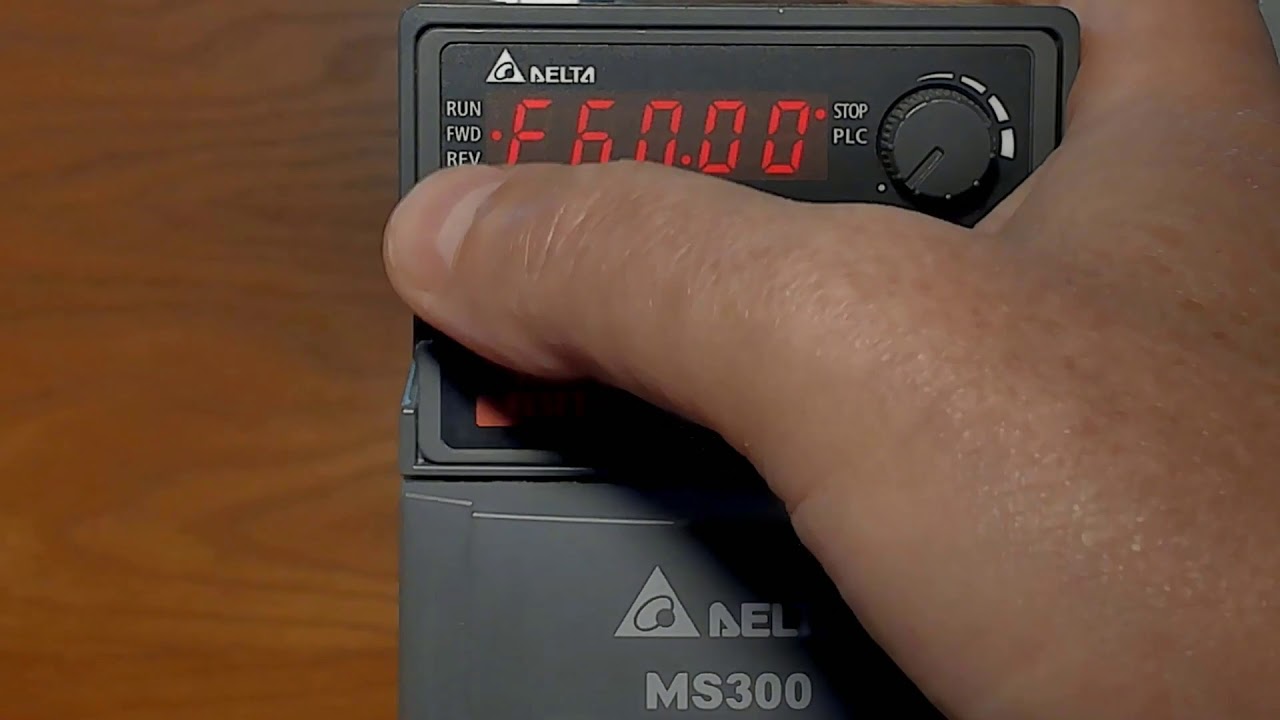 Работа с пультом преобразователя частоты серии MS 300 Delta Electronics ...
