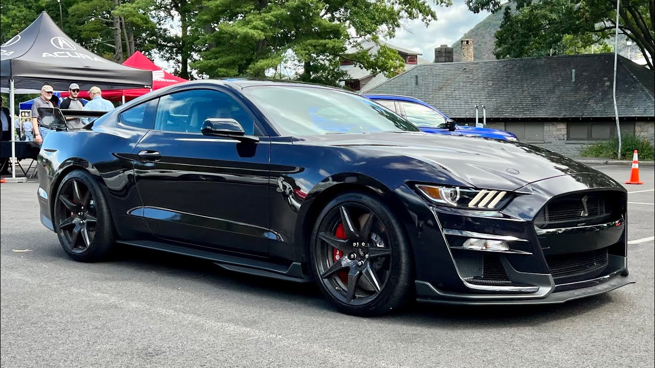 Ford Shelby Mustang GT500 Quick Drive - YouTube