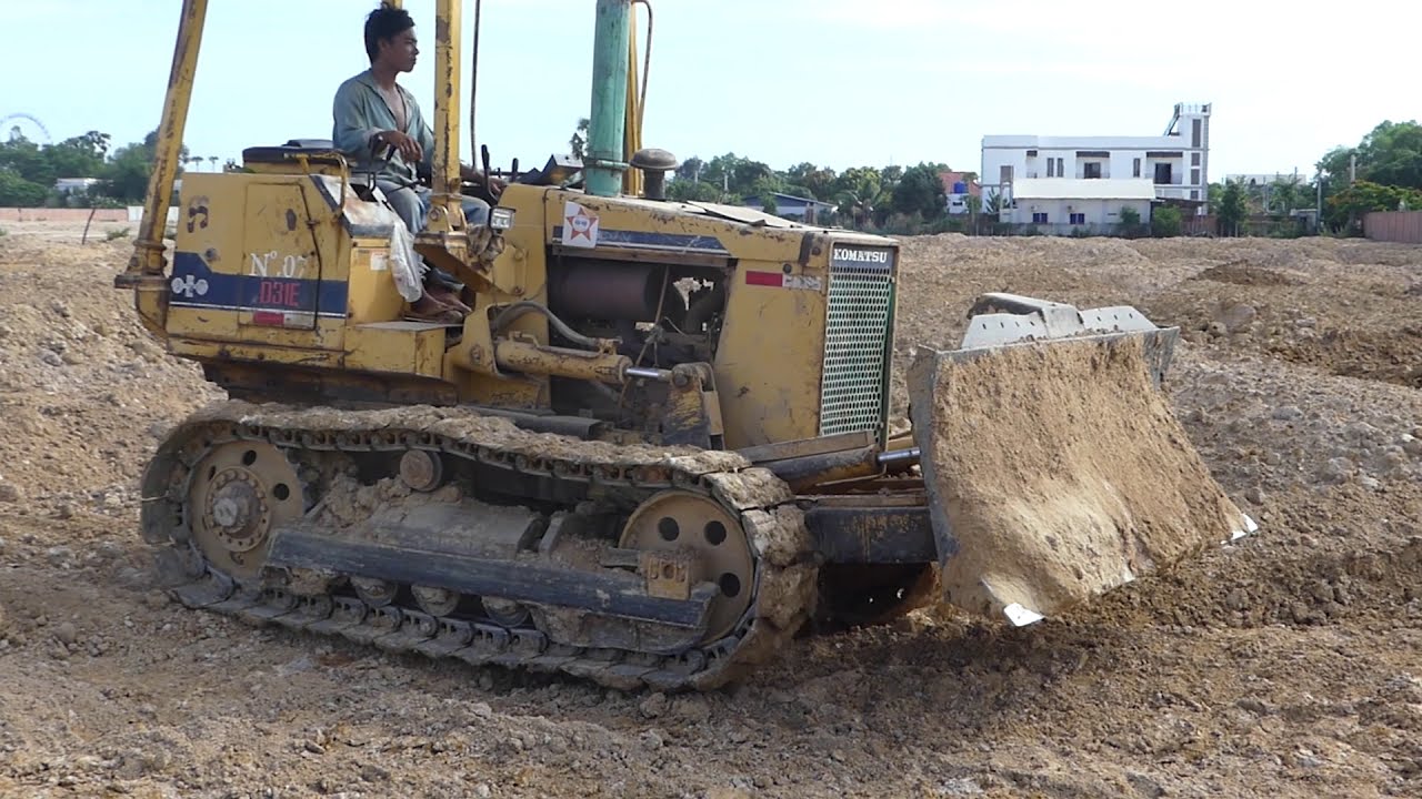 Bulldozer working | Extreme Bulldozers in action - YouTube