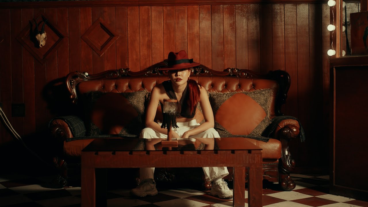 ITSMIA PRESENT || Beggin' - Ladji Mouflet (Feat. Solomon) - YouTube