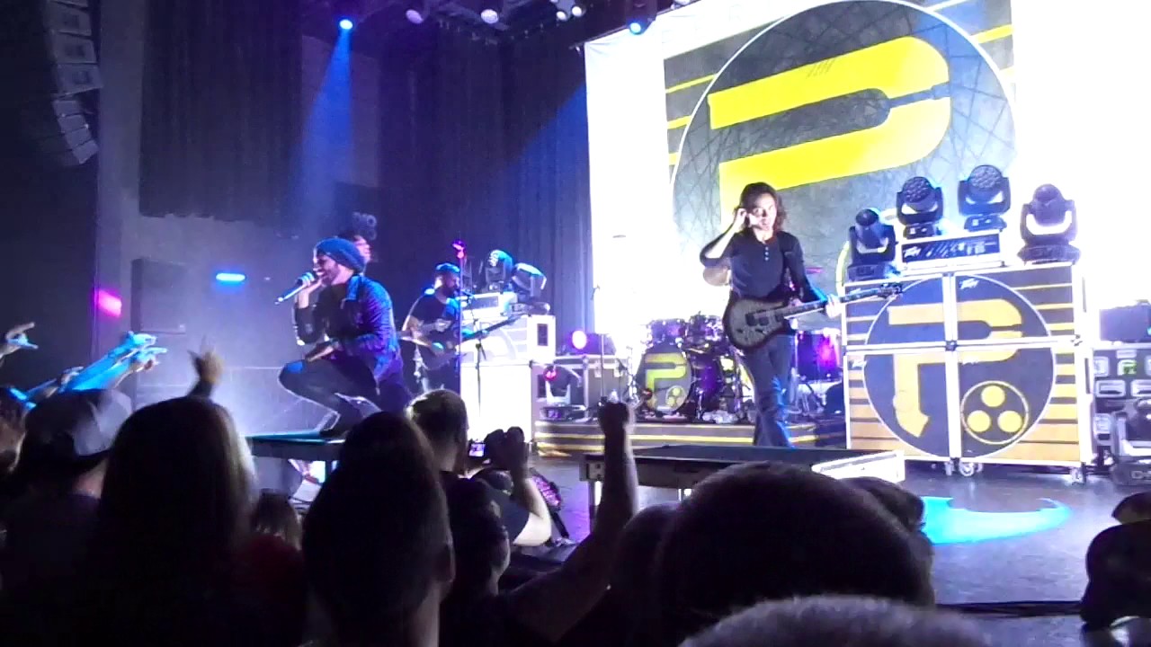 Periphery-The Way the News Goes... (Live in St. Louis, MO 2017) - YouTube