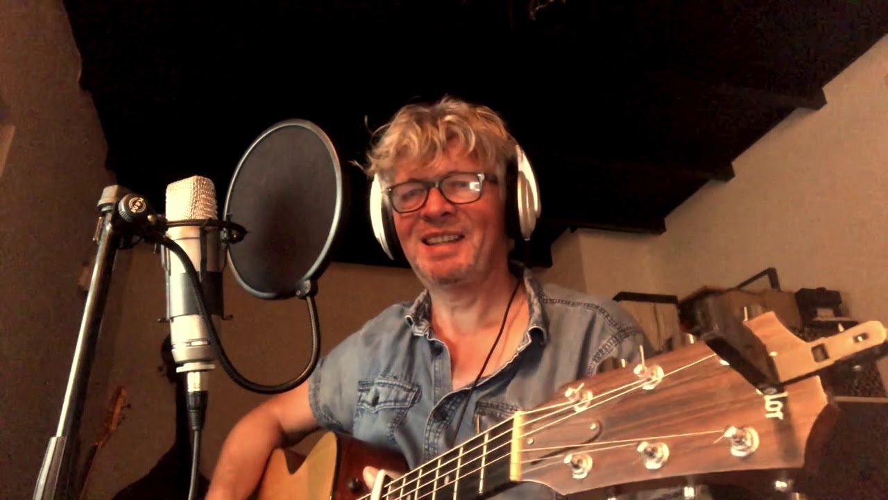 Harry Hendriks - Over You (COVER Blake Shelton) - YouTube