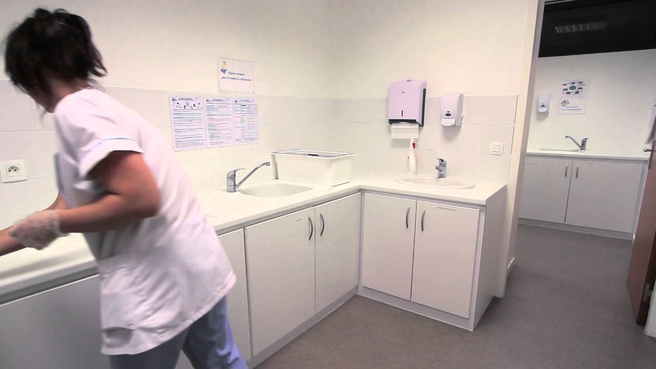 Maintenance of the treatment room in nursing homes - YouTube