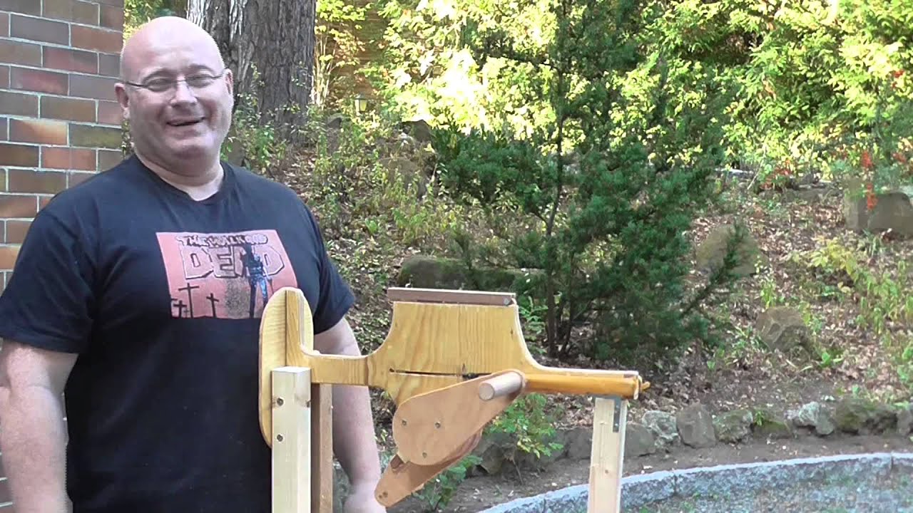 16-Pencils-Shooter: Now Table Mounted! - YouTube