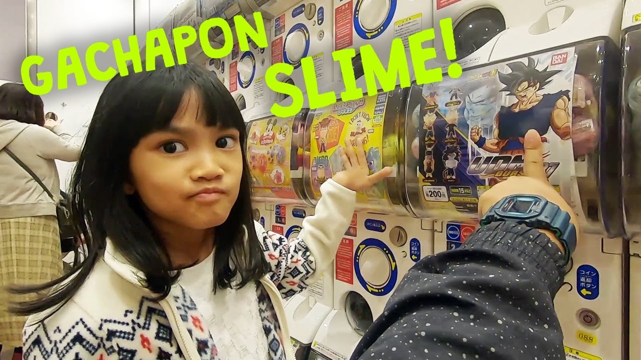 BELI GACHAPON SLIME! - YouTube