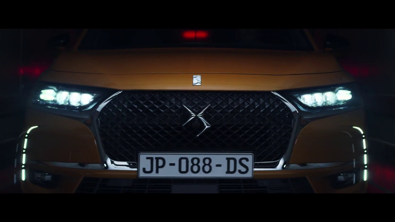 DS7 Crossback present video - YouTube