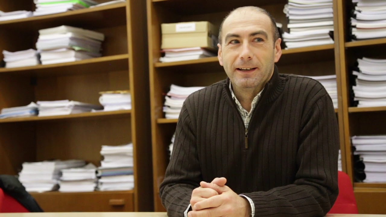 ¿Cómo decidió ser periodista?-Andrés Ballesteros - YouTube