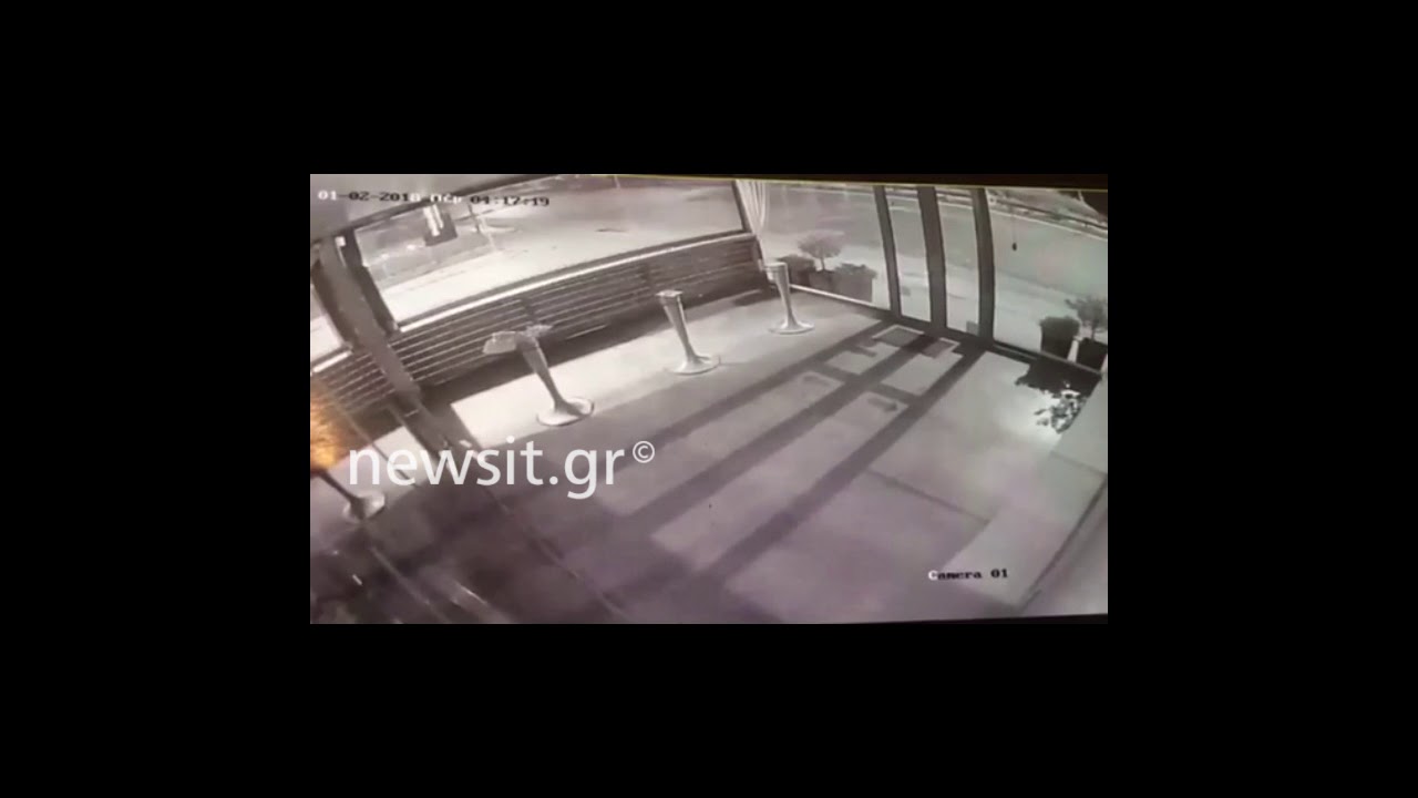 Ντοκουμέντο: η στιγμή της έκρηξης στο Μαρούσι - YouTube