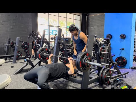 Back To School NEW BENCH PR 250lbs / 115kgs?! - YouTube