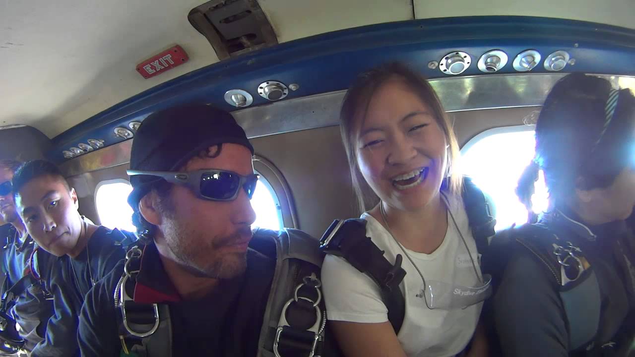 Suzanne Phan Tandem Skydives At Skydive Elsinore - YouTube