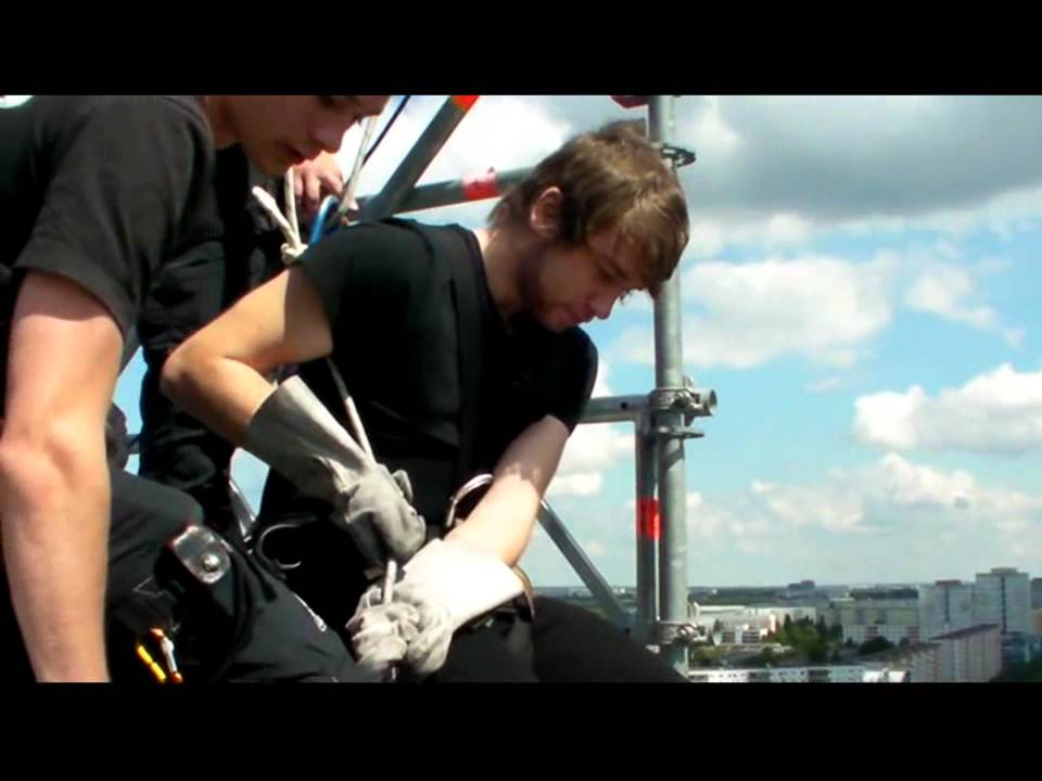 House Running - Berlin 2011 - YouTube