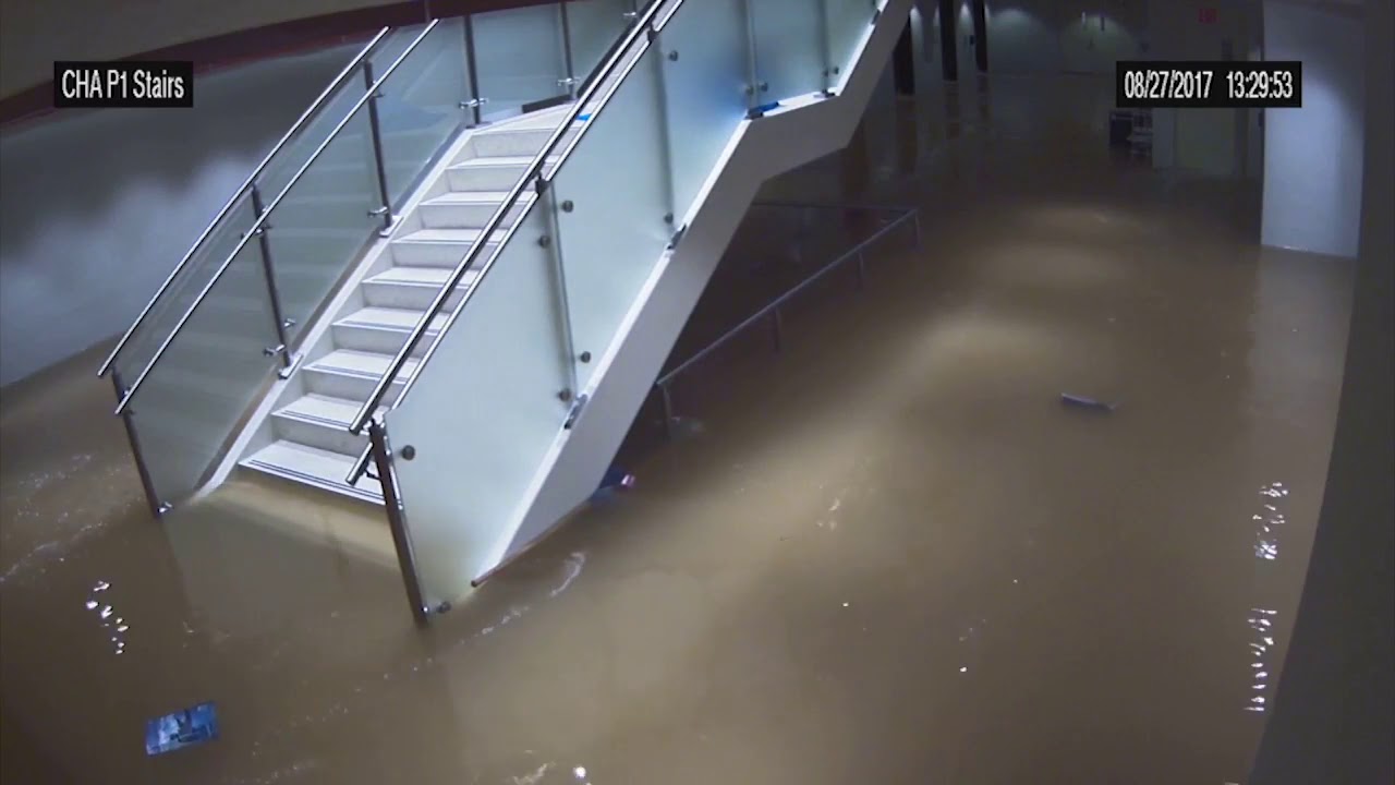 Harvey flooding: City Hall tunnel and stairwell - YouTube