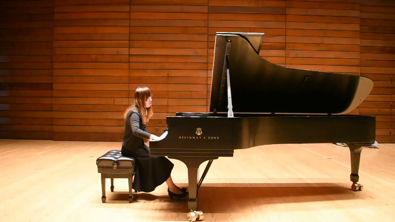 Carl Vine 5 Bagatelles - Tiffany Fung - YouTube