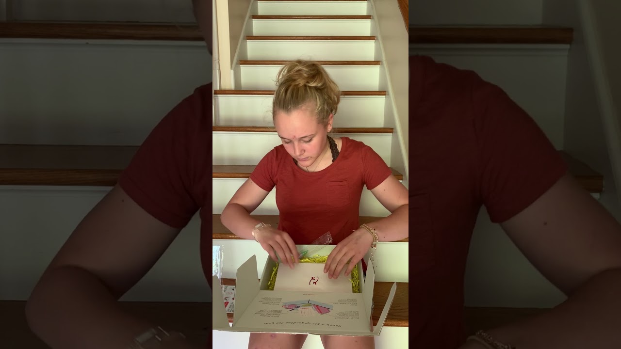 Hey Rowan Earring Subscription box for girls - YouTube