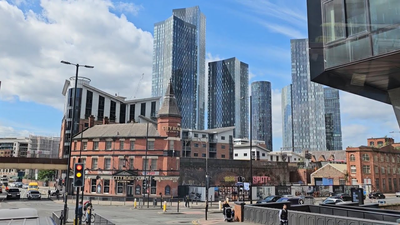 Manchester City Center free Bus route 1 - YouTube